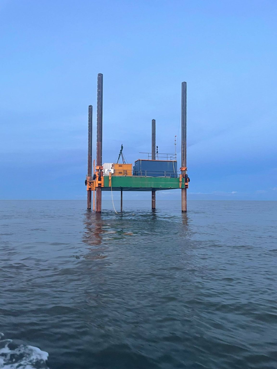 Jack Up Barges - Ocean Crest Marine
